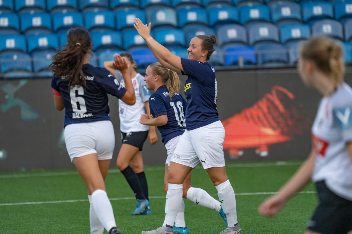 Fulgte opp herrenes festaften med storseier / Strømsgodset